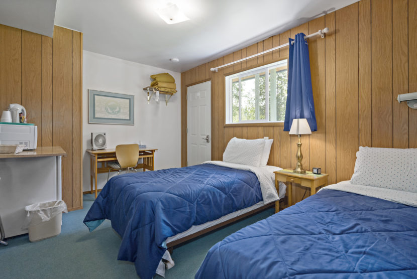 Authentic and Affordable Talkeetna Lodging - The Talkeetna Inn Hotel